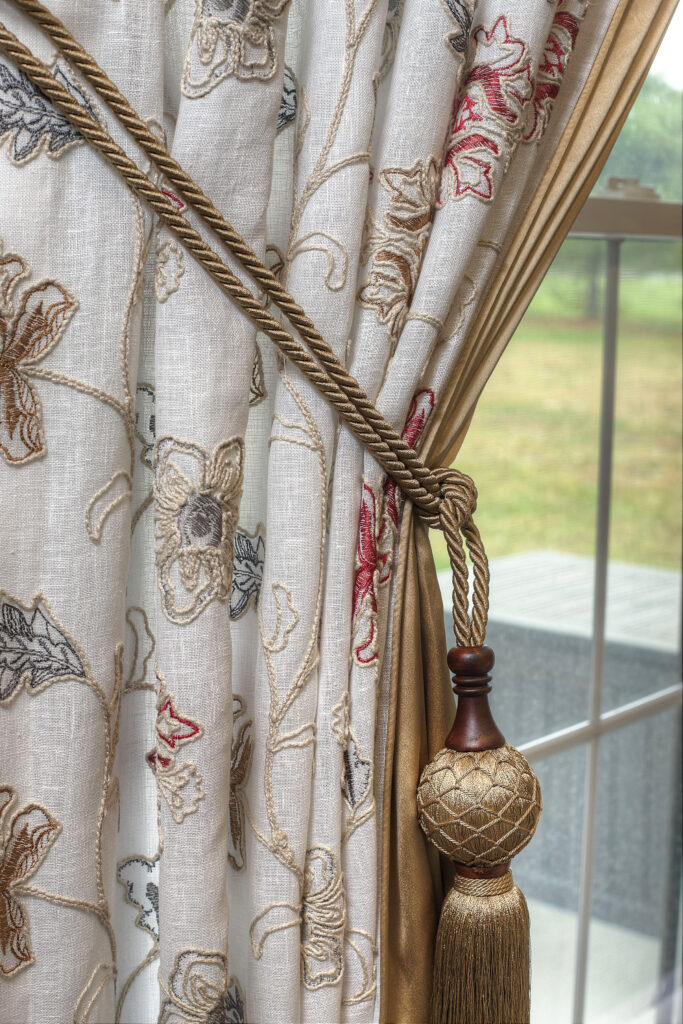 Custom-Made vs. Ready-Made: 3 Things You NEED To Know - Vitalia Inc. Blog